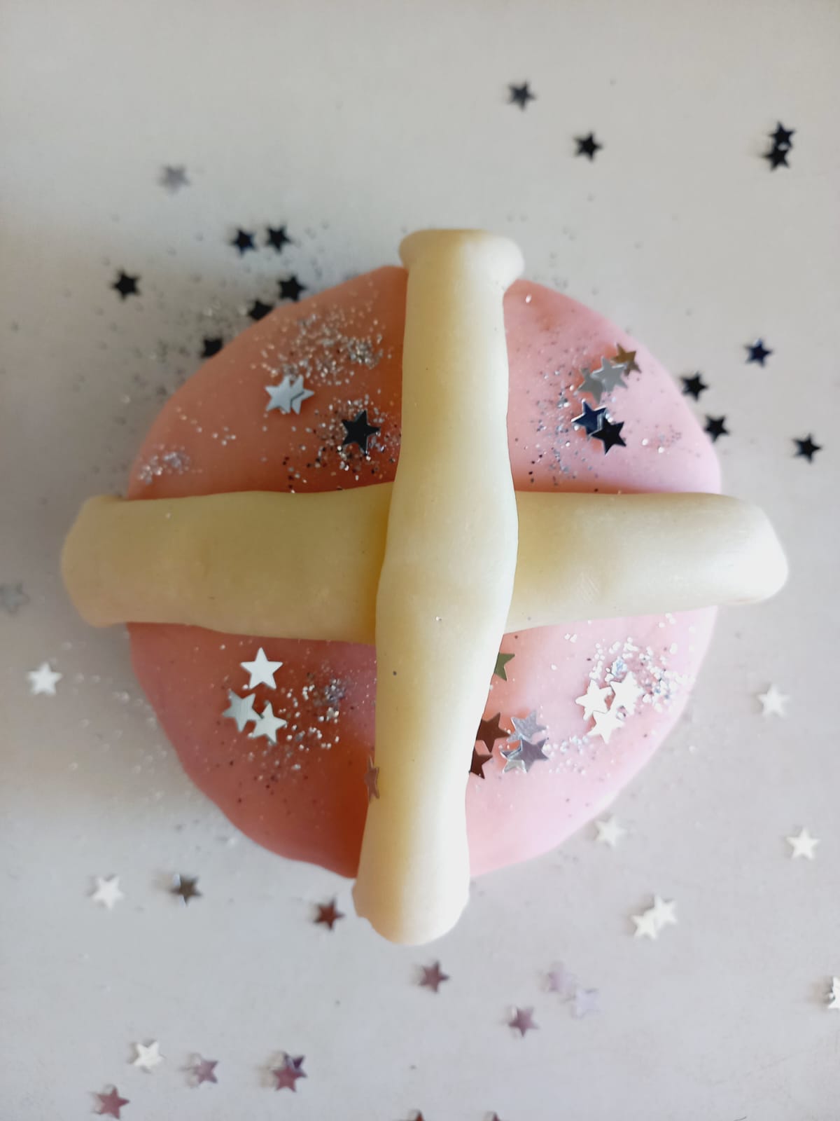 Hot Cross Bun Play-Dough - Gnoo Online